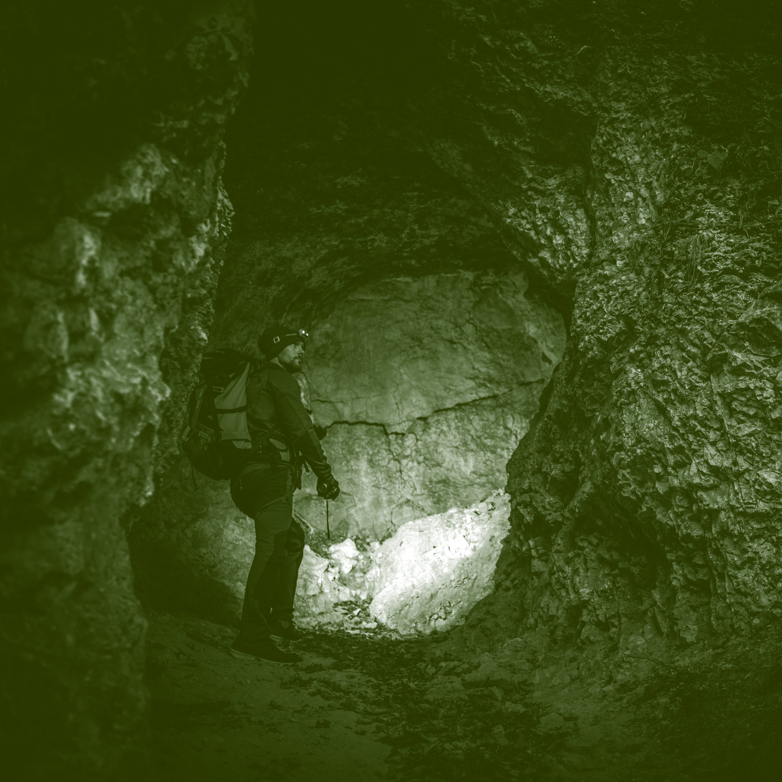 The Tham Luang cave rescue: Decision-making with the highest stakes ...